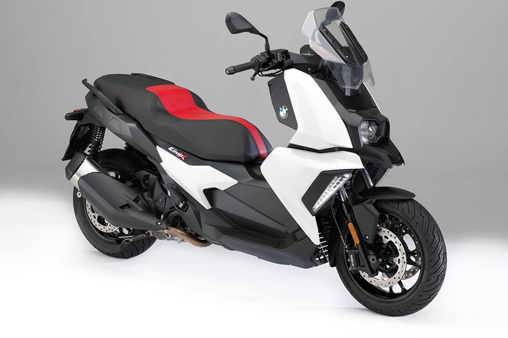 First Ride: BMW C400X - Mid-size madness
