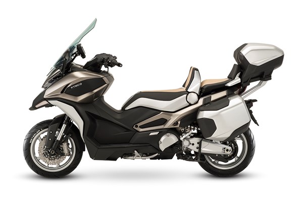 Kymco CV3 offers motorcycle performance on a car licence