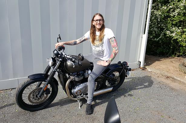 Triumph Bobber Girl | Reviewmotors.co