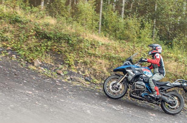 Video: Improve your riding with BMW Off Road Skills