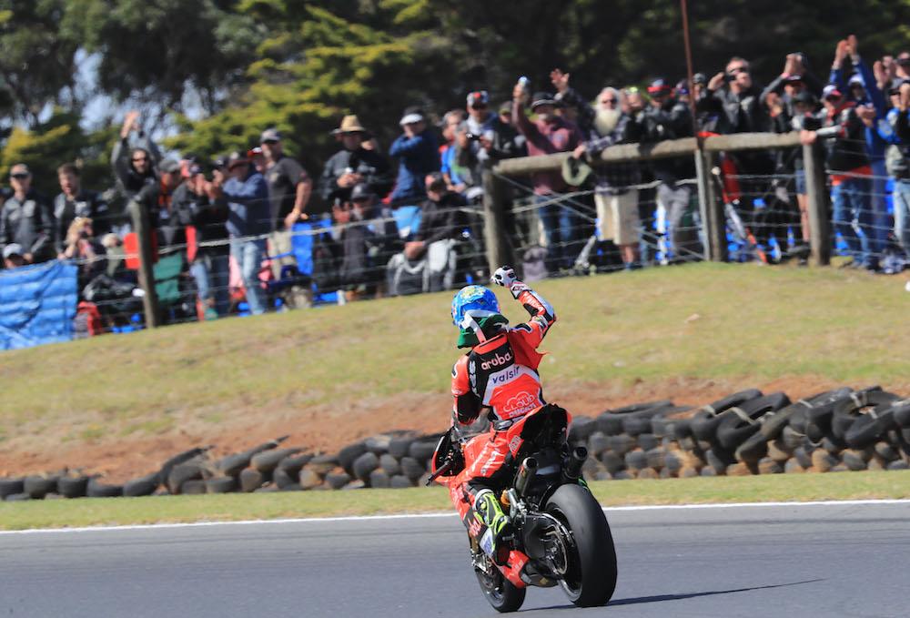 WSB: Melandri snatches victory from Rea for Phillip Island double