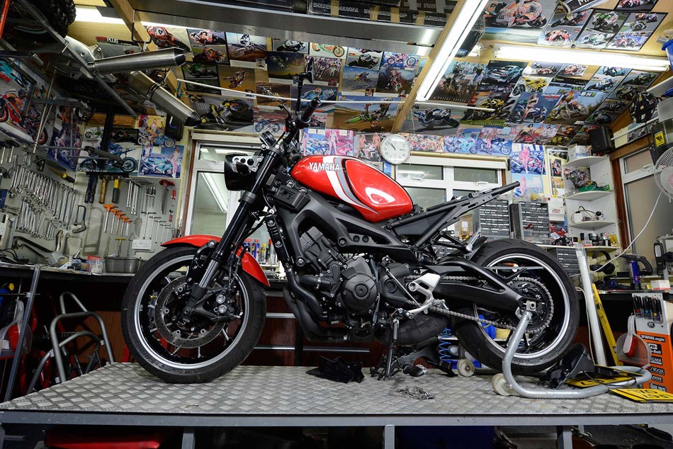 First ride: Velocity-Moto 900LC