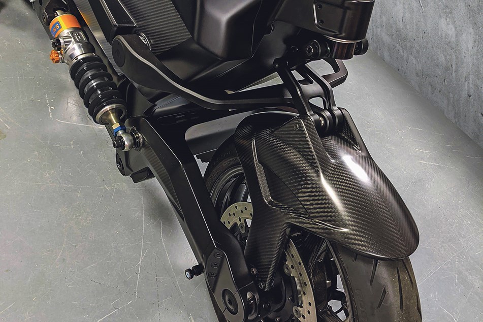 'MotoE level performance': UK brand Arc deliver first Vector to movie ...