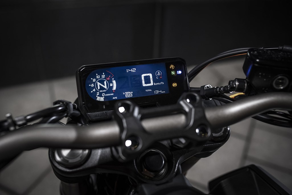 Honda unveil 2019 CB650R price