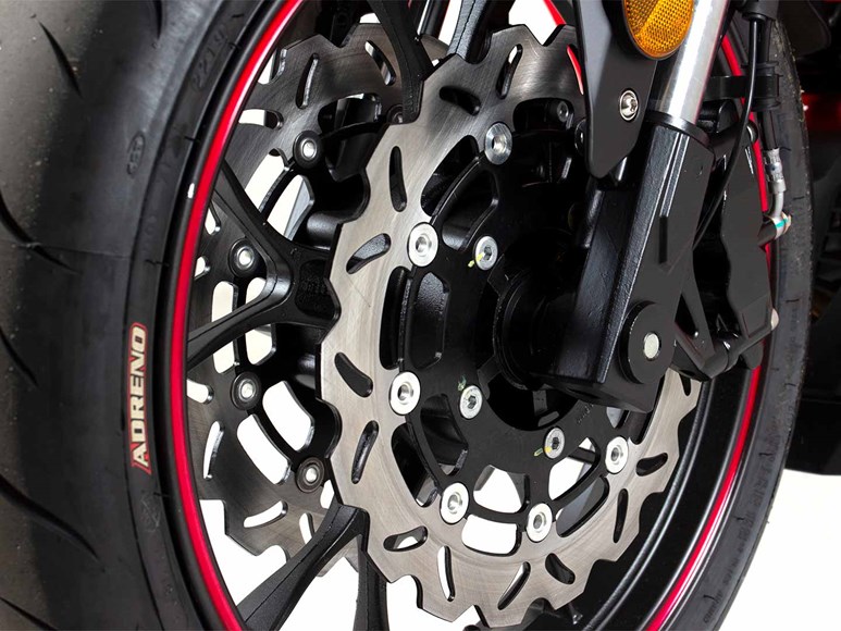 Lexmoto LXR 380 sportsbike is the firm's first A2-friendly model