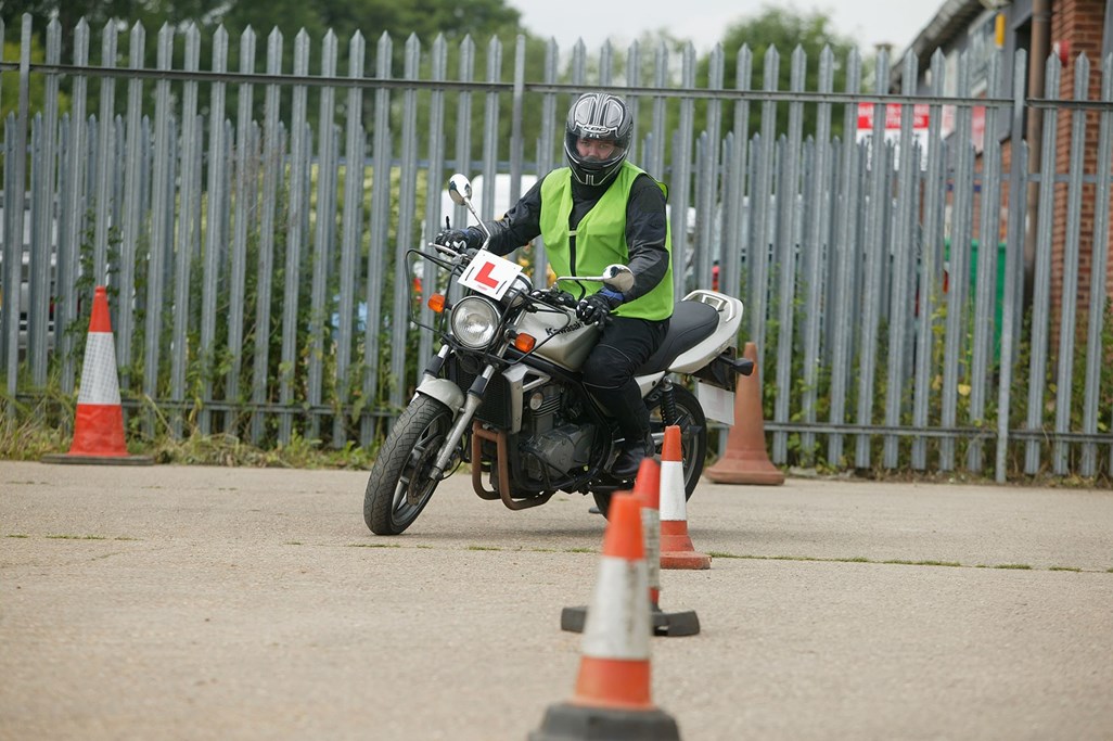 Guide to passing the UK motorbike test