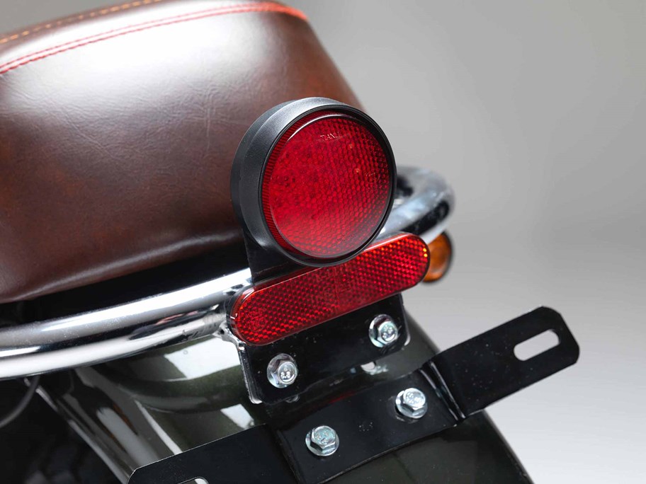 Bullit Bluroc 125 incoming