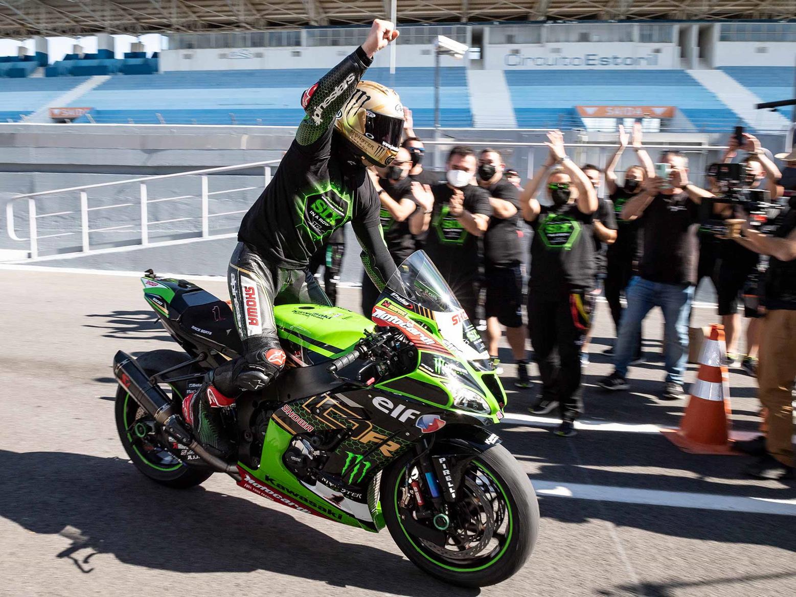 WSB: Jonathan Rea clinches his sixth consecutive title at Estoril