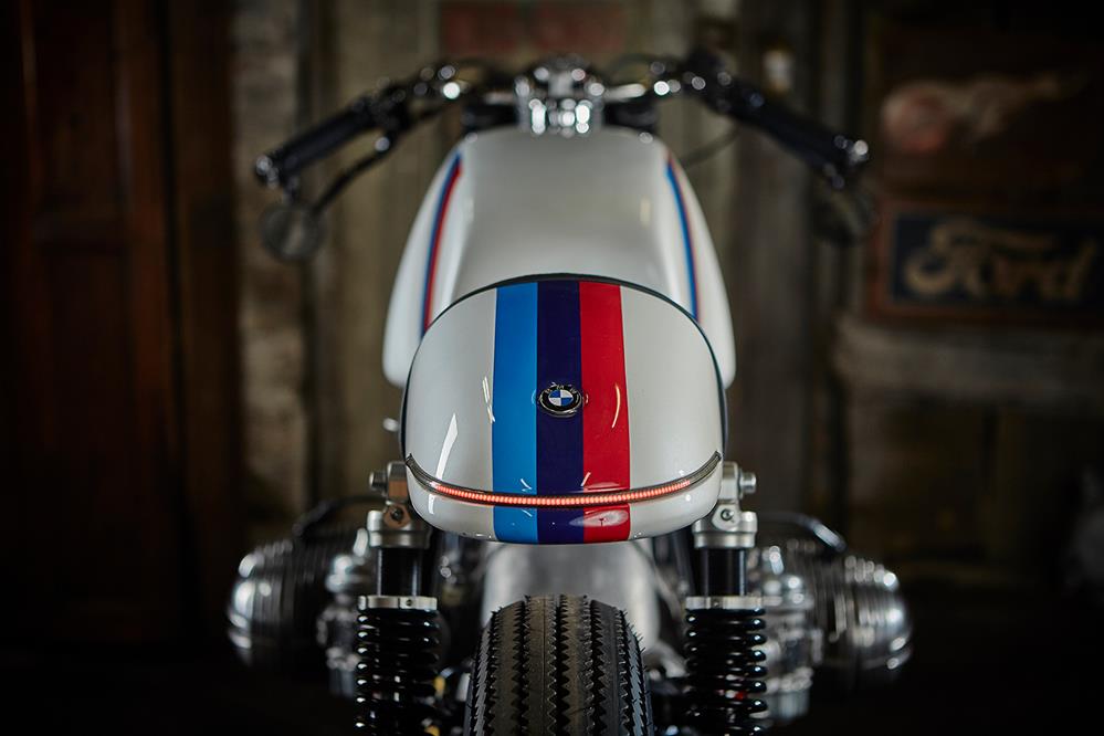 Boxer goodies: Polish custom house create stunning café racer BMW R100RT