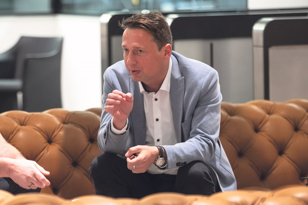 Norton widen their net: Partnership with sportscar firm announced for ...