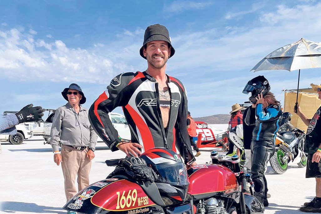 Customised Royal Enfield 650 Interceptor sets speed record