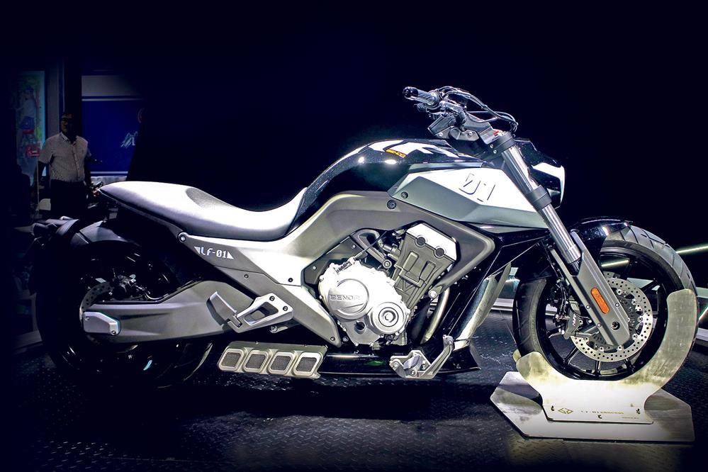 Bikes don’t get much longer: Benda LFC 700 is almost as stretched as ...