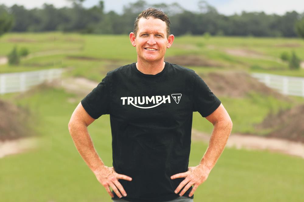 Triumph debut 250 motocross racer and confirm full November reveal