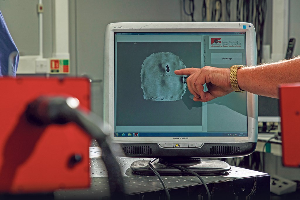 Lifting the lid: A new £40 scan claims to reveal hidden helmet damage ...