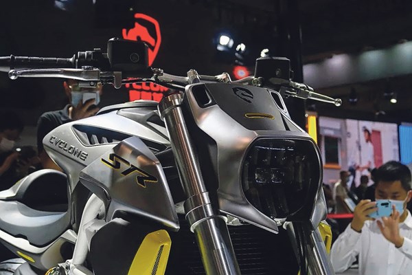 Zongshen Cyclone RA9: Aprilia-derived V-twin is a near production-ready ...