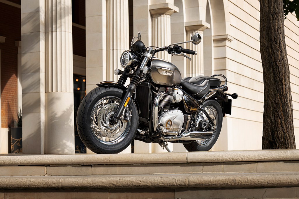 Triumph unveil Gold Line versions of Bonneville models available for ...