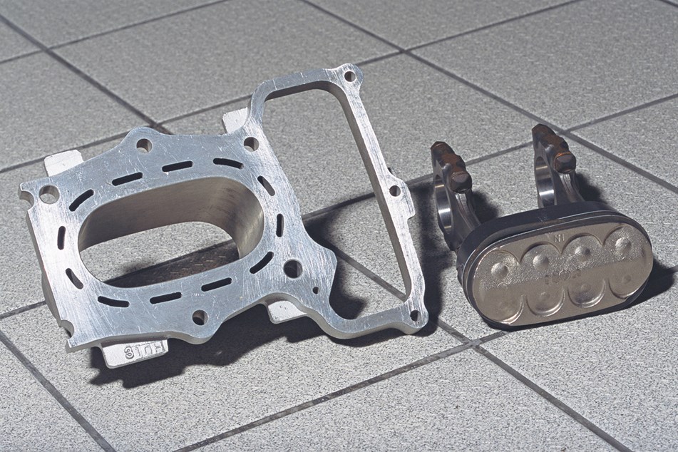 Chasing perfection: Honda’s oval-piston NR750 at 30