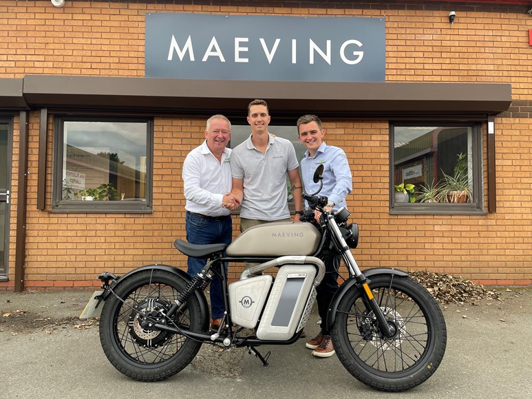 Maeving announce first UK dealership with Completely Motorbikes in ...